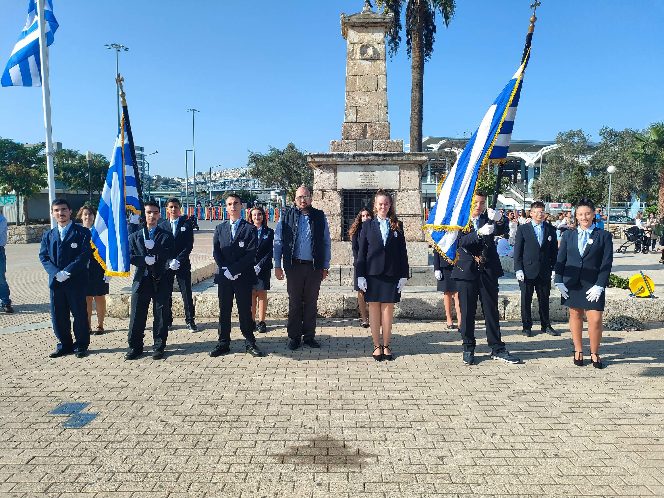 Εορτασμός της Εθνικής Επετείου στο Νέο Φάληρο - Λύκειο Εκπαιδευτηρίων ΙΜΠ
